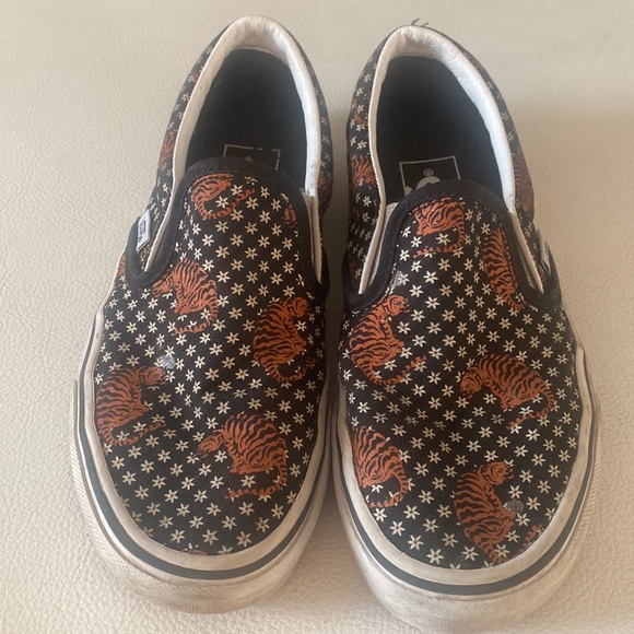 Vans | Shoes | Fabulously Fun Tiger Motif Vans | Poshmark